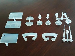 [Hot Item] Small Desktop Fully Automatic Mini DIY Electricity Plastic Injection Molding Machine