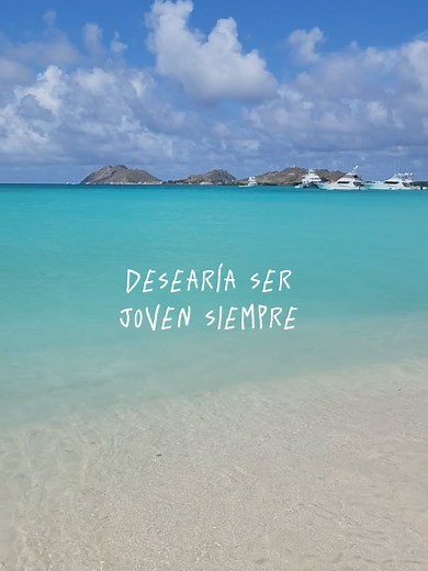 Exploring Los Roques: A Travel Adventure with Avicii Soundtrack