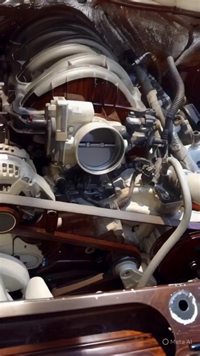 The Correct Way to Use Starter Fluid: Emergency Solution for a Stalled Engine! Demonstrates the process of spraying starter fluid into the throttle body when the engine is struggling to start, with a brief explanation of why this is done (usually due to a fuel supply issue). This fluid is highly flammable and helps the engine initiate combustion. However, use sparingly to avoid damaging the engine's internal components. Has anyone ever experienced a car that's difficult to start in the morning? 