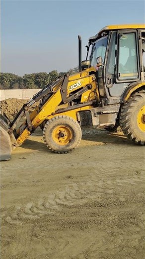 Bull Loader on Tractor: Ultimate Performance, Features & Uses | Boost Your Farming Efficiency!