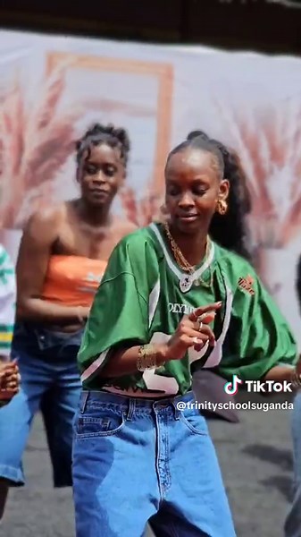 Trinity Senior Prom 2025: Dancing and Good Vibes!
