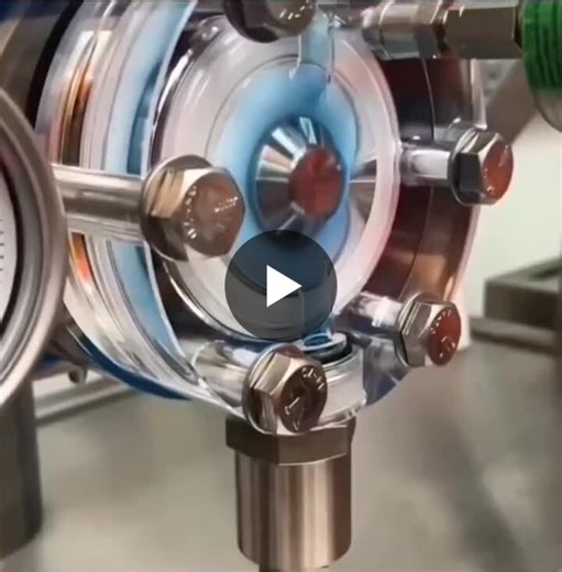 #engineering #cavitation #fluiddynamics #pumps #pressure #mechanicalengineering #hydraulics #industrialequipment #failureanalysis #reliabilityengineering #bubbles | Philipp Kozin, PhD, MBA