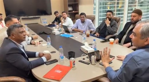 دئبی۔ صدر ایشین کرکٹ کونسل محسن نقوی کی زیر صدارت اے سی سی ہیڈ کوارٹر میں خصوصی اجلاس اجلاس میں ایشیا کپ انڈر 19 ٹورنامنٹ کے لئے بہترین انتظامات پر اے سی سی سے اظہار تشکر ایشیا کپ کے کامیاب انعقاد پر اے سی سی کی پوری ٹیم مبارک باد کی مستحق ہے۔ محسن نقوی اے سی سی کا کرکٹ کے فروغ کیلئے سٹیٹ آف دی آرٹ ہائی پرفارمنس سنٹرز بنانے کا فیصلہ اجلاس میں جدید ہائی پرفارمنس سنٹرز کے قیام کی منظوری دی گئی ہائی پرفارمنس سنٹرز کی سہولت نہ رکھنے والے ایشیائی ممالک کرکٹ کی ماڈرن سہولت سے ترجیحی طور پر استفادہ کر 