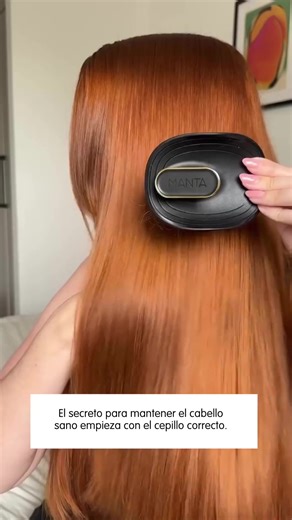 Inkanta Design Store | Regalos on Instagram: "Revoluciona tu rutina capilar con un cepillo diseñado para cuidar tu cabello sin esfuerzo y sin dañarlo. Sus cerdas con tecnología Flexguard™ permiten un movimiento de 360°, adaptándose a las curvas del cuero cabelludo y evitando puntos de presión que quiebran la fibra capilar. El resultado: menos frizz, menos tirones y un brillo natural que acompaña tu día. Fabricado en silicona Soft Touch, su suavidad reduce la fricción y protege cada hebra, hacien