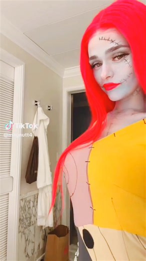 megnutt02 aka megnutt4