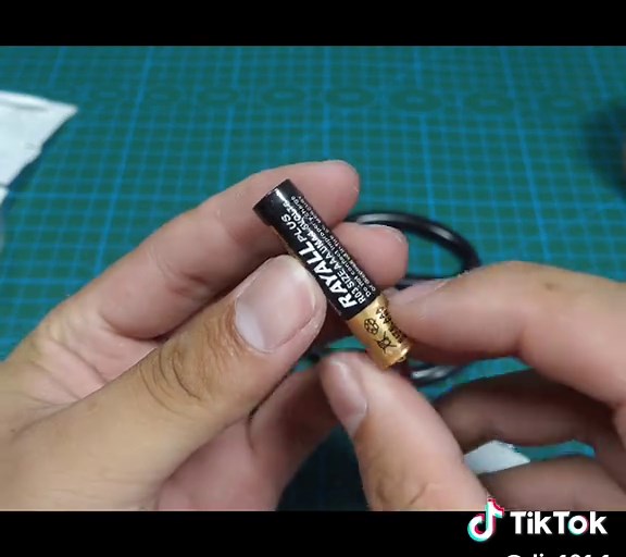 How to Sharpen Scissors Like a Razor: Expert Tips