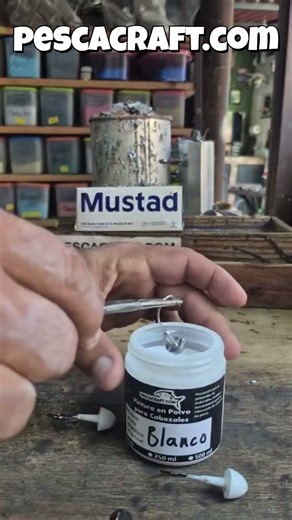 White Powder Paint Bullet Nose Jig