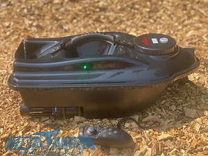 Boatman Actor MK4i Compass Black Bait Boat. | Boatman UK