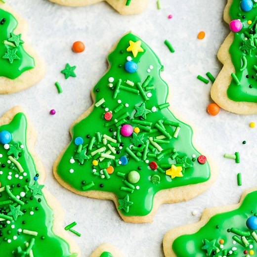 BEST CUT OUT SUGAR COOKIE RECIPE >> https://joyfoodsunshine.com/best-cut-out-sugar-cookie-recipe/ The Best Cut Out Sugar Cookie Recipe! They are soft, chewy and hold their shape perfectly! Plus an easy sugar cookie frosting that tastes great and hardens with a beautiful shine! | Joyfoodsunshine
