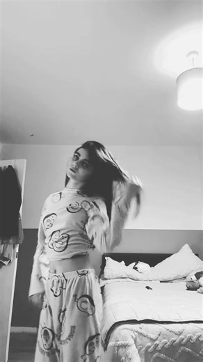 @Olly⚫️⚪️ @user.Rosie.1245 @rosie.Bobbi.hooria🫶🏽🤍🍒🐆🎱 @halax123