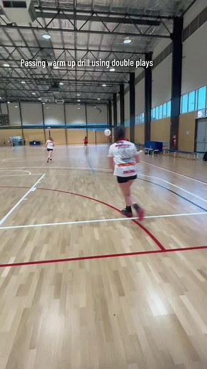Netball Warm Up Drill: Double Plays, Quick Passes, and Dodging
