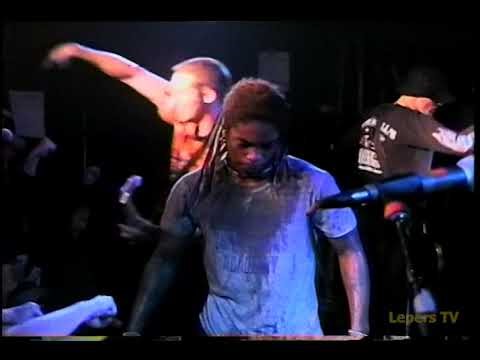 SEVENDUST live 2 camera 11.21.1997 Side Door St. Louis