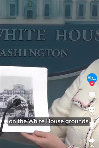 The ability to lie, manipulate, and/or condescendingly answer a question as quickly as Karoline Leavitt should really be studied! Here she is attempting to fool reporters into believing the president can really tear down ANYTHING he wants WITHOUT approval. That, of course, is not true — as any changes to national landmarks and/or federal property must be approved by both the National Capital Planning Commission AND Congress. 🎥: USA Today | Christina Lorey