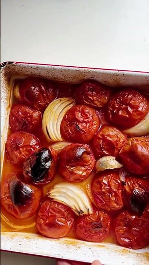 How to Roast Tomatoes in the Oven