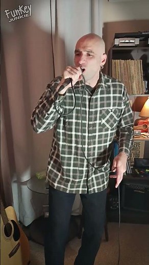 FunKey Junkie - Oloi sti genia mas