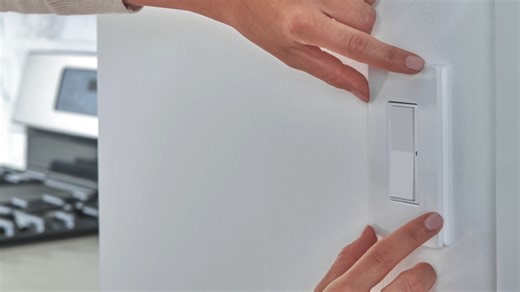 Lutron Claro 6 Gang Wall Plate for Decorator/Rocker Switches, Gloss, White (CW-6-WH) (1-Pack) CW-6-WH