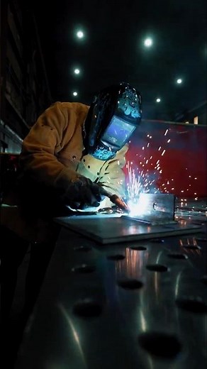 Steel Fabrication in Action | Plasma Cutting, Welding, Grinding & Bending at Allied Steel