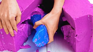 Ideas of how to make a foot-shaped soap, or soap that looks like a dessert. you don't need to be a soap maker to repeat | Wood Mood