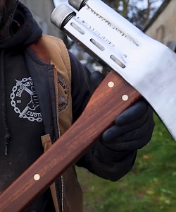 64K views · 602 reactions | Making A SHARP Axe To Cut Wood! 望 #Woodworking | DiesInEveryFilm Customs | Facebook