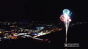 ✨Friday and Saturday summer nights just hit different in Daytona Beach. Head to the iconic oceanfront Bandshell both nights for free, live concerts🎤 all summer long beginning at 7:15 pm. An exciting 🎆fireworks show takes place on Saturdays post-concert at 9:45 pm. Enhance your evening with a visit to one of the area's many late night restaurants, or wine, cocktail and rooftop bars offering live music. 🎶 🌟Find your nighttime fun here: https://bit.ly/3RzlW2Y #LoveDaytonaBeach #LoveFL | Daytona