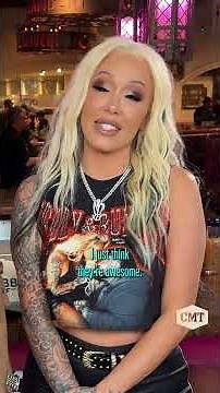 Bunnie Xo Interviews Tyler Hubbard | #CMT