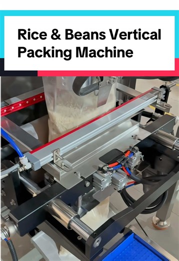 1-5kg rice bagging application, vertical granule form fill seal, 10 head multihead weighing system, combined gusset and back seal rice bags, handle hole bag format for retail rice, grain and beans. #multiheadweigher #packagingmachine #factory #rice #fillingmachine