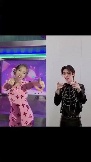 NO PROBLEM Duet Ver. NAYEON & Felix