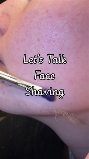 Flamingo Dermaplaning Razor for Smooth Skin Prep