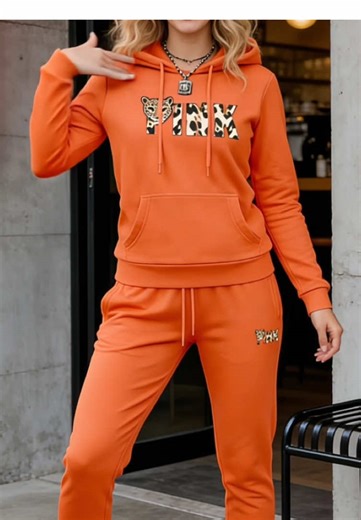 🐆💗 #womenswear #leopardprint #tiktokmademebuyit #tiktokshopblackfridaysale #spotlight #twopieceset #hoodie #sweatpants #sportswear #pants #everydaywear #indoor #outdoor