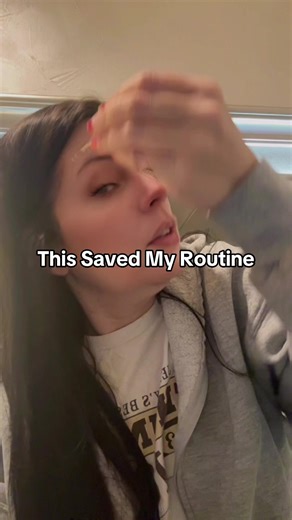 This centella ampoule is perfect when your skin feels sensitive, stressed, or easily irritated 🌿 If your routine needs something calming and gentle, this is such a safe everyday staple. #skin1004 #centellaampoule #sensitiveskincare #cicaskincare #tiktokshopcreatorpicks