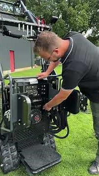 Jansen KL-200: Our skid steer loader!