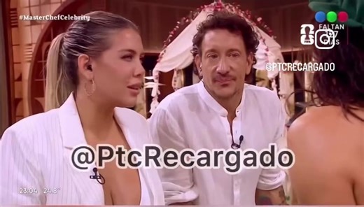 Wanda la agarro de los pelos a emilia ( me parece que vio otra persona en ella jaja) #masterchef #wanda #emilia #masterchefcelebrity #parati