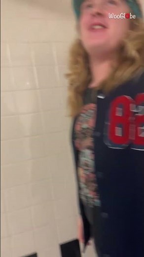 Epic Pullup Fail in Locker Room Ends in Hilarious Fall || WooGlobe