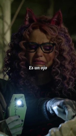 Descubre el botón misterioso de Monster High