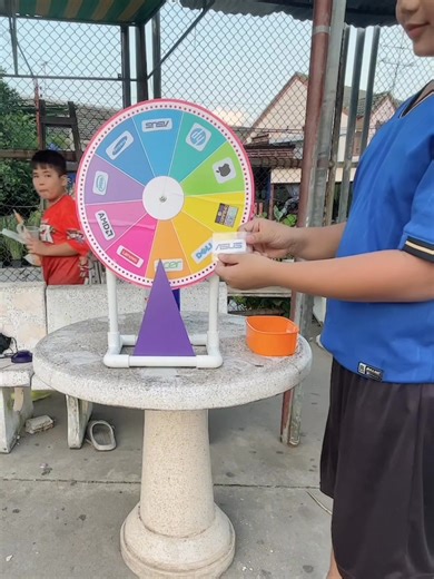 #Comme4u แจก Mouse & Keyboard Wireless ด้วยวงล้อ หมุนตรงแบรนด์ที่จับได้ รับ Free! ไปเลย แบรนด์ ชั้นนำที่ร่วมวงล้อ : AMD Lenovo Acer DELL Apple HP ASUS Samsung Intel #แจกฟรี #คอมมือสอง #Comme4u | Comme4u | Facebook