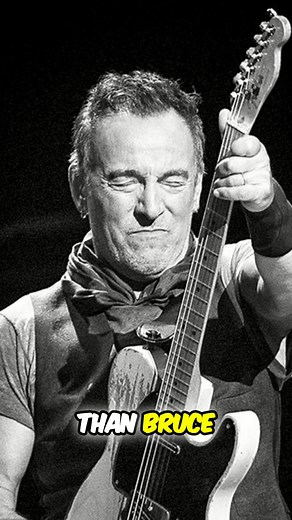 Bruce Springsteen vs. Little Steven: Who's More Famous? This was a real discussion that took place on the Spreads Show 藍 #BruceSpringsteen #LittleSteven #TheSopranos #MusicDebate | Patrick Mayo | Facebook