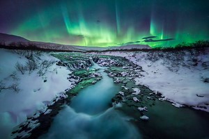 Fantastisches 5-tägiges Winter-Reisepaket in Island mit Nordlichtern, Eishöhle & Blauer Lagune | Guide to Iceland