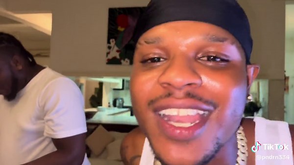 #pndrn #GEO working on hits. How this one sounding? #grenadatiktok🇬🇩🇬🇩🇬🇩🇬🇩🇬🇩 #vincytiktokers🇻🇨🇻🇨 #vi