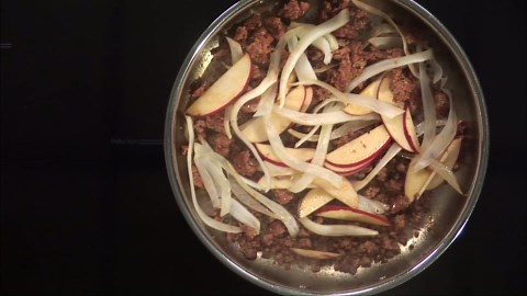 This recipe for one-pan mussels can be ready to eat in just a few minutes