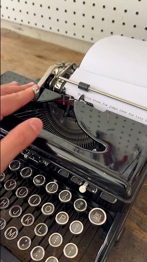 1936 Royal Model O Typewriter