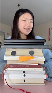 Snowman book stack tutorial ⛄️📚
