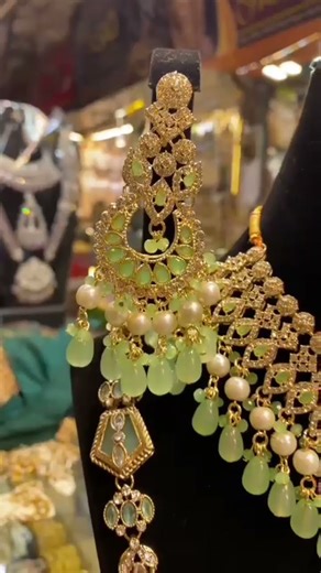 Royal Golden Pista ✨💛 Bridal Foldable Smooth Soft Necklace Set • With Earrings & Bindia Jhumor 🌟