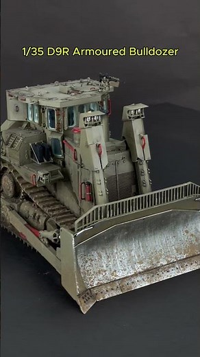 Building model kit : 1/35 D9R Armoured Bulldozer (Meng Model)