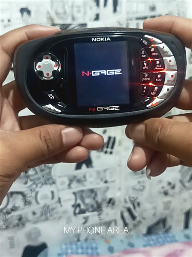 Nokia N-Gage QD (Black) || Features Phone 2004 The Nokia N-Gage QD, released in 2004, is a legendary
