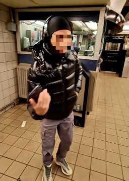 Quick late meetup for 17 pro at&t lock #brooklyn #foryou #viralvideo #fyp