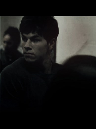 Mark Wahlberg's Fear: Iconic Pool Table Scene Explained