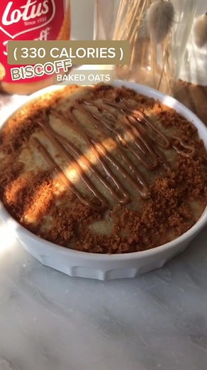 Delicious Biscoff Baked Oats Recipe for a High-Protein Breakfast