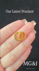 💞 How to wear our Double Loop Gold Pendant 💞