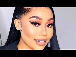 Isabella: Fashion Plus Size Model, Curvy Model, Lifestyle and Biography - Body Positivity