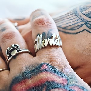Custom Name Ring: Sterling Silver Carrie Script, Personalized Jewelry - Etsy